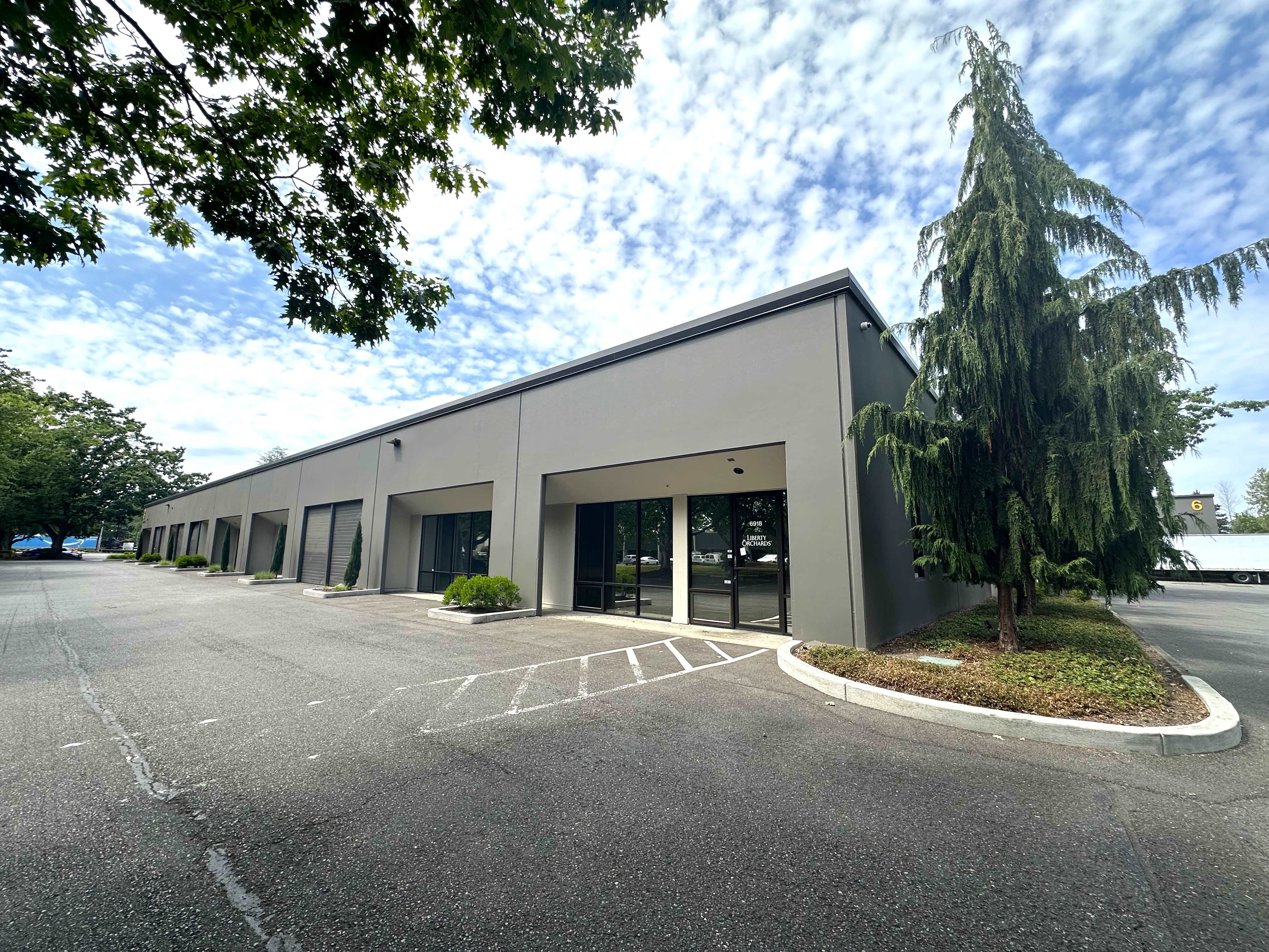Pacific Business Park – Rosen Harbottle
